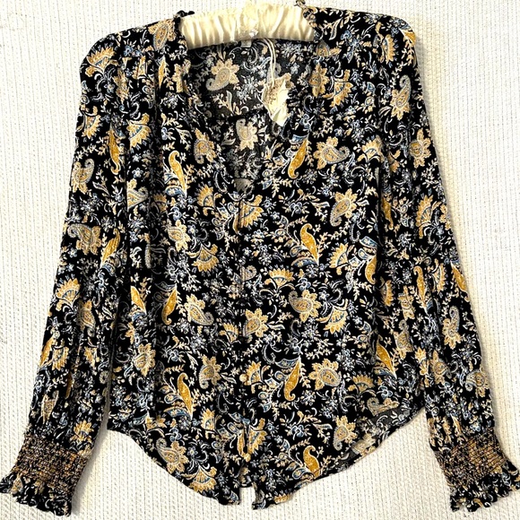 Hem & Thread | Tops | Hem Thread Top S New Blue Boho Paisley Print ...